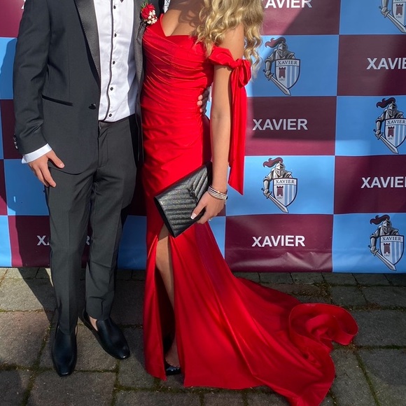 cinderella divine | Dresses | Beautiful Red Cinderella Divine Prom ...